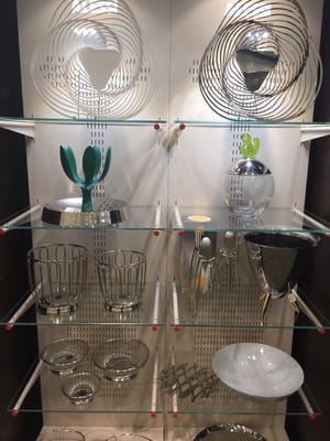 DAVID JONES - Updated January 2026 - 43 Photos & 11 Reviews - 622 Hay ...