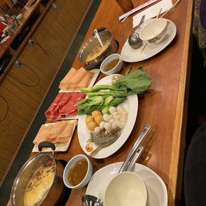 WEI SHU WU HOTPOT - Updated March 2025 - 370 Photos & 99 Reviews - 47 ...