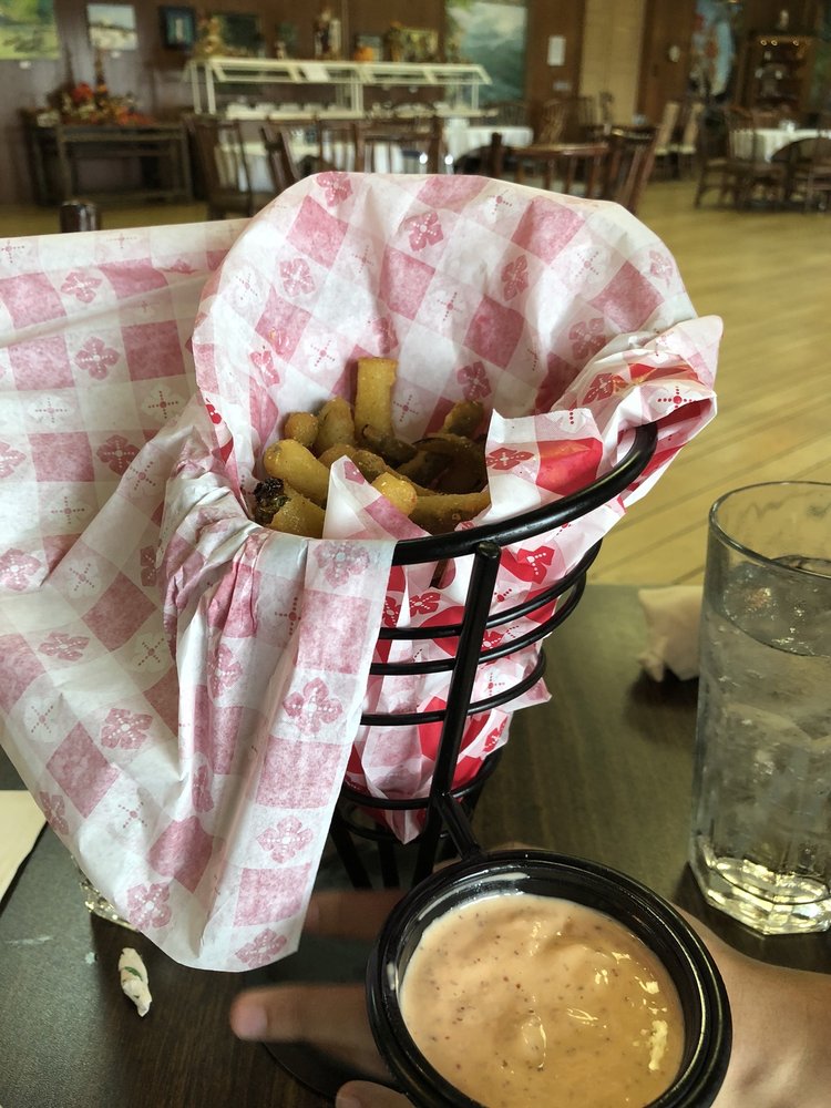 FALLS RESTAURANT AT CLIFTY INN - Updated September 2024 - 35 Photos ...