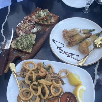 ROMAN WOLVES - Updated September 2025 - 1075 Photos & 537 Reviews ...