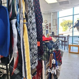 GOODWILL SOCAL RIVERSIDE WAREHOUSE CLEARANCE CENTER - Updated May 2025 ...