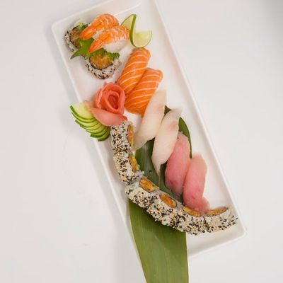 SPARKLY JAPANESE THAI - 172 Photos & 35 Reviews - 11 Colossus Drive ...