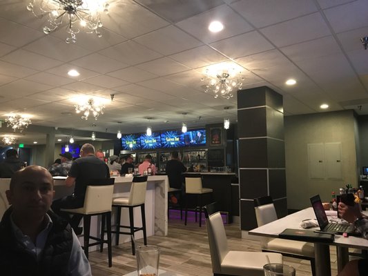 RADISSON HOTEL OAKLAND AIRPORT - 185 Photos & 191 Reviews - 8400 Edes ...