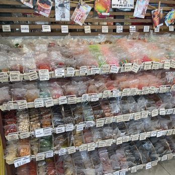LIN’S HAWAIIAN SNACKS - Updated July 2024 - 939 Photos & 331 Reviews ...