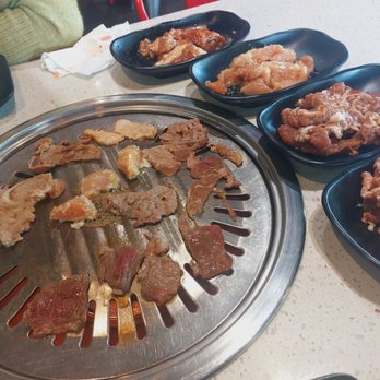 AYCE GOGI - WEST HILLS - Updated July 2024 - 655 Photos & 638 Reviews ...