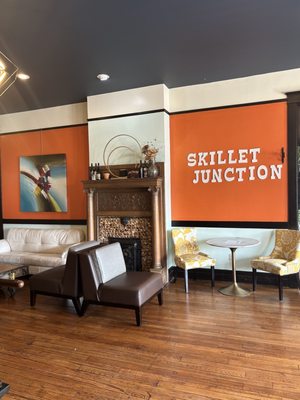 SKILLET JUNCTION - Updated December 2025 - 98 Photos & 75 Reviews - 575 ...