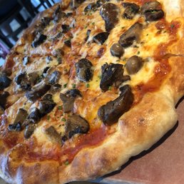 UPPER CRUST WOOD FIRED PIZZA - Updated July 2025 - 386 Photos & 321 ...