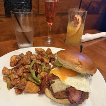 TOAST KITCHEN & BAR DOWNEY - Updated October 2025 - 959 Photos & 767 ...