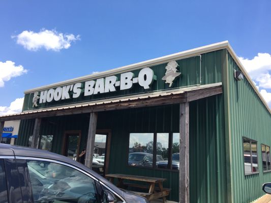 HOOK’S BBQ - 31 Photos & 110 Reviews - 101 Emma Dr, Troy, Alabama ...
