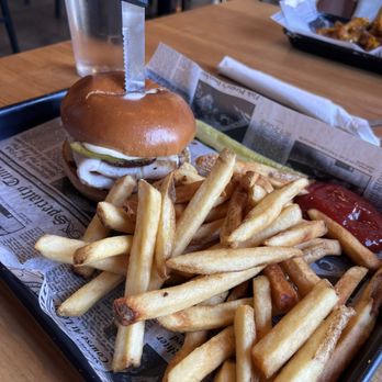 THE RAM - Updated January 2026 - 16 Photos & 11 Reviews - 1048 E Center ...