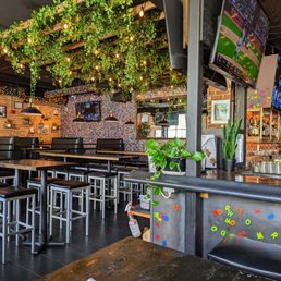 SCORE ON KING - Updated December 2025 - 158 Photos & 77 Reviews - 107 ...