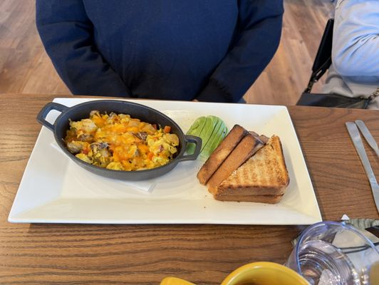 PERK UP KITCHEN - 19 Photos - 3809 West Old Shakopee Rd, Bloomington ...