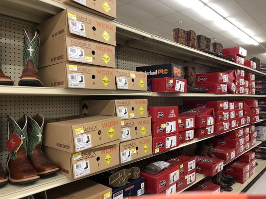 BIG R OF CORTEZ - Updated September 2025 - 27 Photos - 1319 E Main St ...