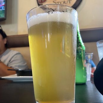 FADO IRISH PUB - Updated August 2025 - 204 Photos & 519 Reviews - 1500 ...