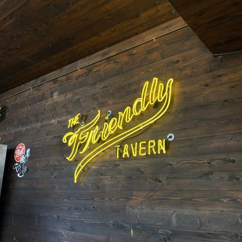 THE FRIENDLY TAVERN - Updated October 2025 - 726 Photos & 613 Reviews ...