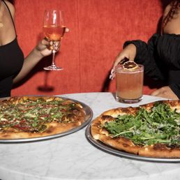 PUTTERY - Updated October 2025 - 571 Photos & 376 Reviews - 1818 ...