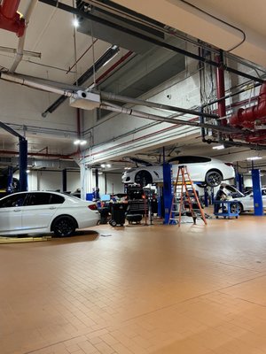 BMW OF BROOKLYN - Updated July 2025 - 49 Photos & 168 Reviews - 6223 ...