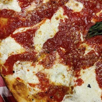 GRIMALDI’S PIZZERIA - Updated November 2024 - 151 Photos & 133 Reviews ...
