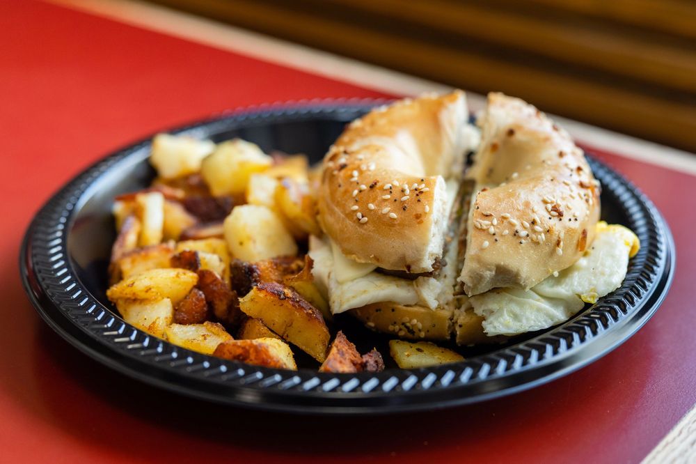 DEMPSEY’S BREAKFAST AND LUNCH - Updated November 2025 - 121 Photos ...