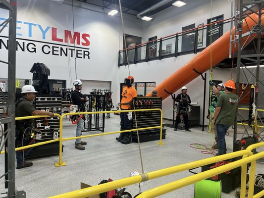 GME SUPPLY - Updated September 2025 - 11 Photos - 1391 E Boone ...