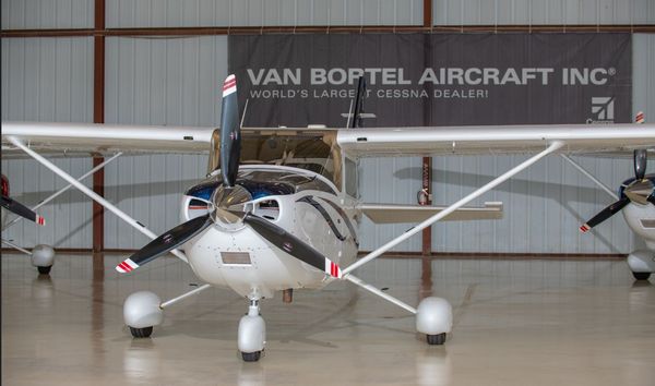 VAN BORTEL - Updated December 2025 - 18 Photos - 4912 S Collins St ...