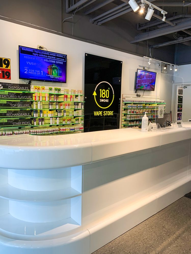 180 SMOKE VAPE STORE - Updated April 2025 - 11 Photos - 1817 Queen ...