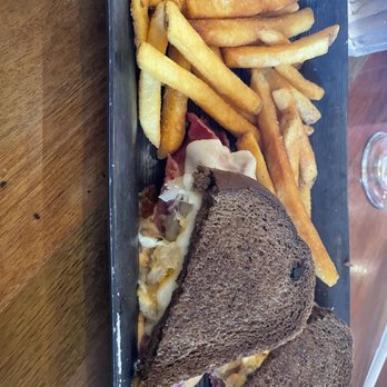 RAM RESTAURANT & BREWERY - Updated July 2024 - 389 Photos & 641 Reviews ...