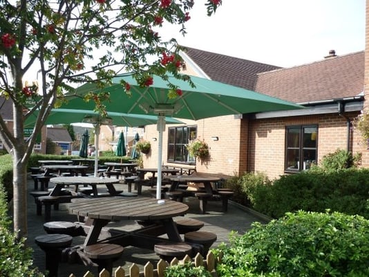 THE LADYGROVE - Updated March 2025 - 23 Cow Lane, Didcot, Oxfordshire ...