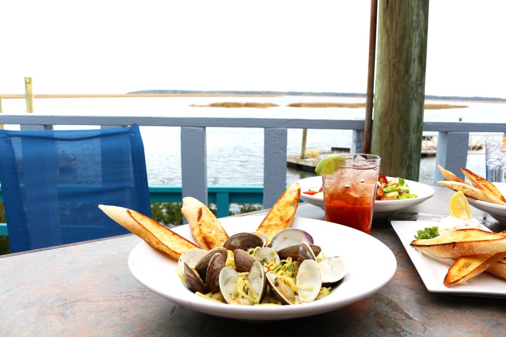THE FISH DOCK - 145 Photos & 97 Reviews - Seafood - 1398 Sapelo Ave NE ...
