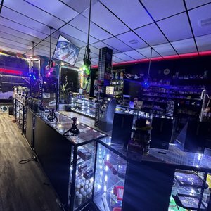 GALAXY SMOKE SHOP - Updated May 2025 - 23 Photos - 600 Tuckahoe Rd ...