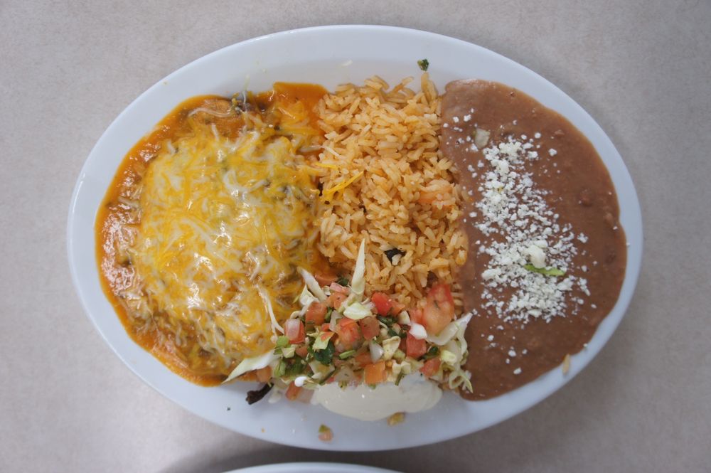 NETOS MARKET & BAKERY - 89 Photos & 94 Reviews - 2612 W Maplewood Ave ...