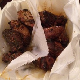 OUTPUT LOUNGE & SPORTS BAR - 241 Photos & 428 Reviews - 1758 W Grand ...