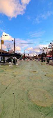 SUNSET TRIANGLE PLAZA - Updated September 2025 - 16 Photos - Griffith ...
