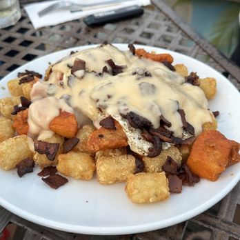 MAYFLY TAVERN - Updated October 2025 - 27 Photos & 31 Reviews - 4532 N ...