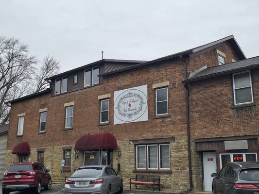 RED SHAMROCK - Updated January 2026 - 22 Photos & 16 Reviews - 21 Mill ...