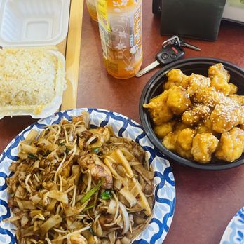 UNCLE HENRY - Updated September 2025 - 264 Photos & 195 Reviews - 1181 ...