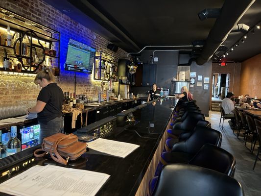 ANGELIE’S - Updated January 2026 - 20 Photos & 10 Reviews - 18 N Main ...