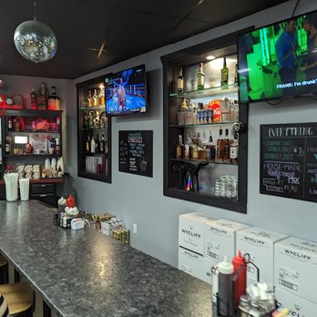 MOORE STREET CAFÉ - 398 Photos & 299 Reviews - 2904 W Moore St ...