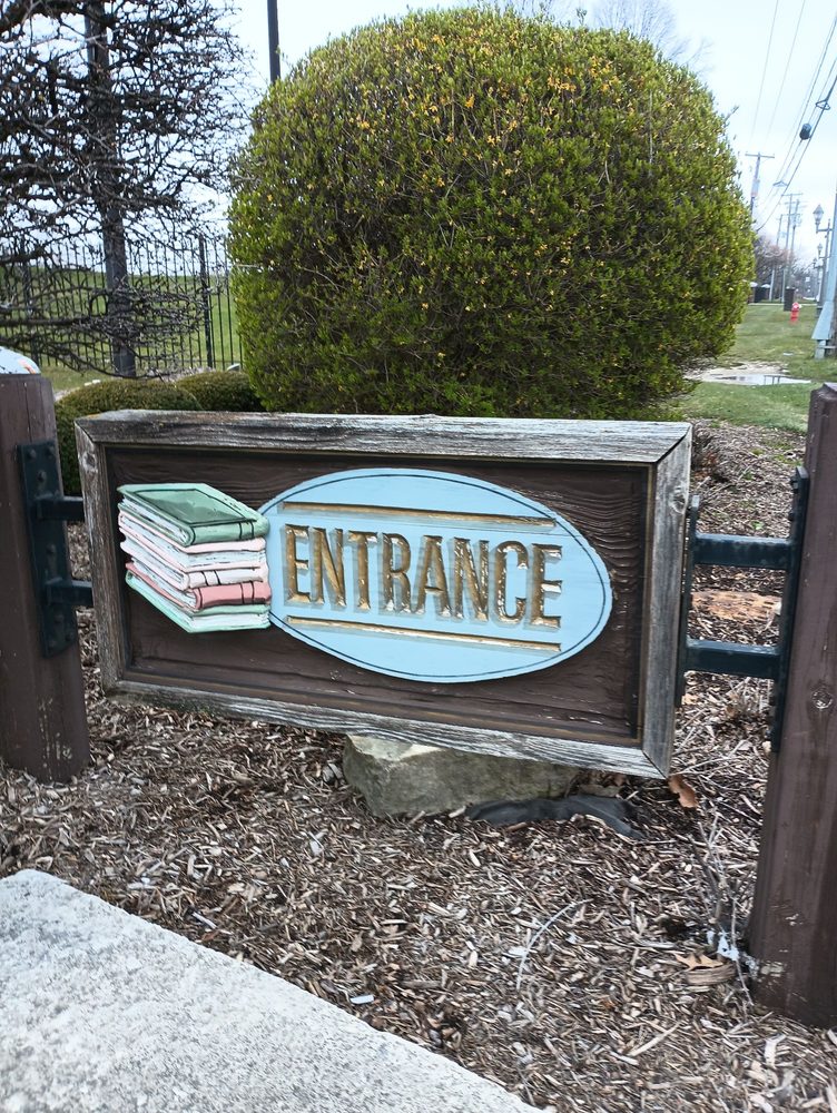 NORTH RIVERSIDE PUBLIC LIBRARY - Updated December 2025 - 12 Photos ...