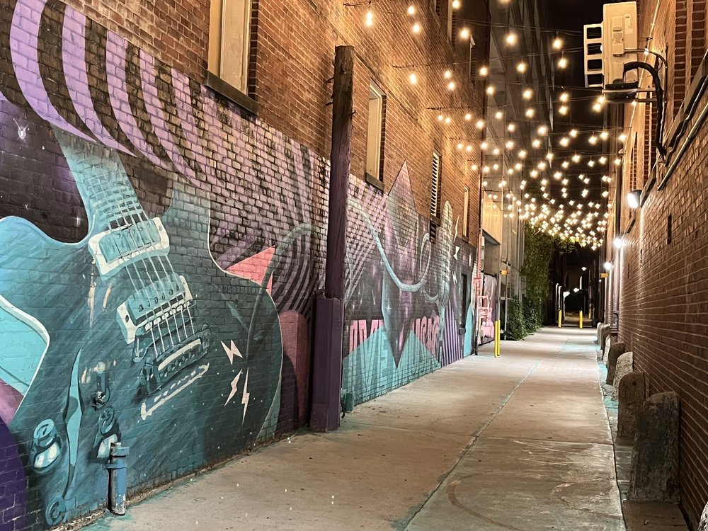 MUSIC ALLEY MURAL - Updated June 2025 - 611 S 4th St, Louisville ...