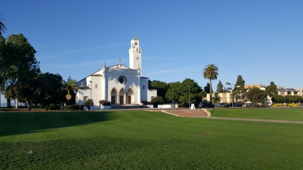 SACRED HEART CHAPEL - LOYOLA MARYMOUNT UNIVERSITY - Updated December ...