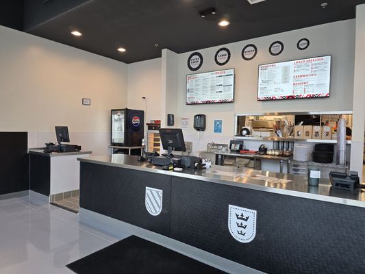 ROUND TABLE - Updated December 2025 - 37 Photos & 26 Reviews - 6870 S ...