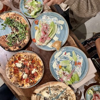 MOHI FARM - Updated December 2025 - 590 Photos & 386 Reviews - 90 E 3rd ...