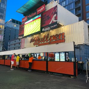 THE BULLPEN - 120 Photos & 109 Reviews - Sports Bars - 1299 Half St SE ...