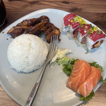 SUSHI MON - Updated December 2025 - 1166 Photos & 440 Reviews - 3800 ...