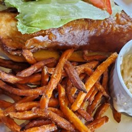 THE GRUMPY MINNOW | 38 Photos & 49 Reviews | 485 Acacia Way ...