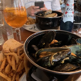 CHATEAU 49 BAR A VIN - Updated March 2025 - 184 Photos & 170 Reviews ...