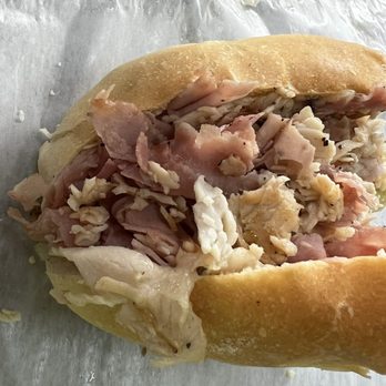 HUNGRY BEAR SUB SHOP - Updated December 2025 - 233 Photos & 393 Reviews ...