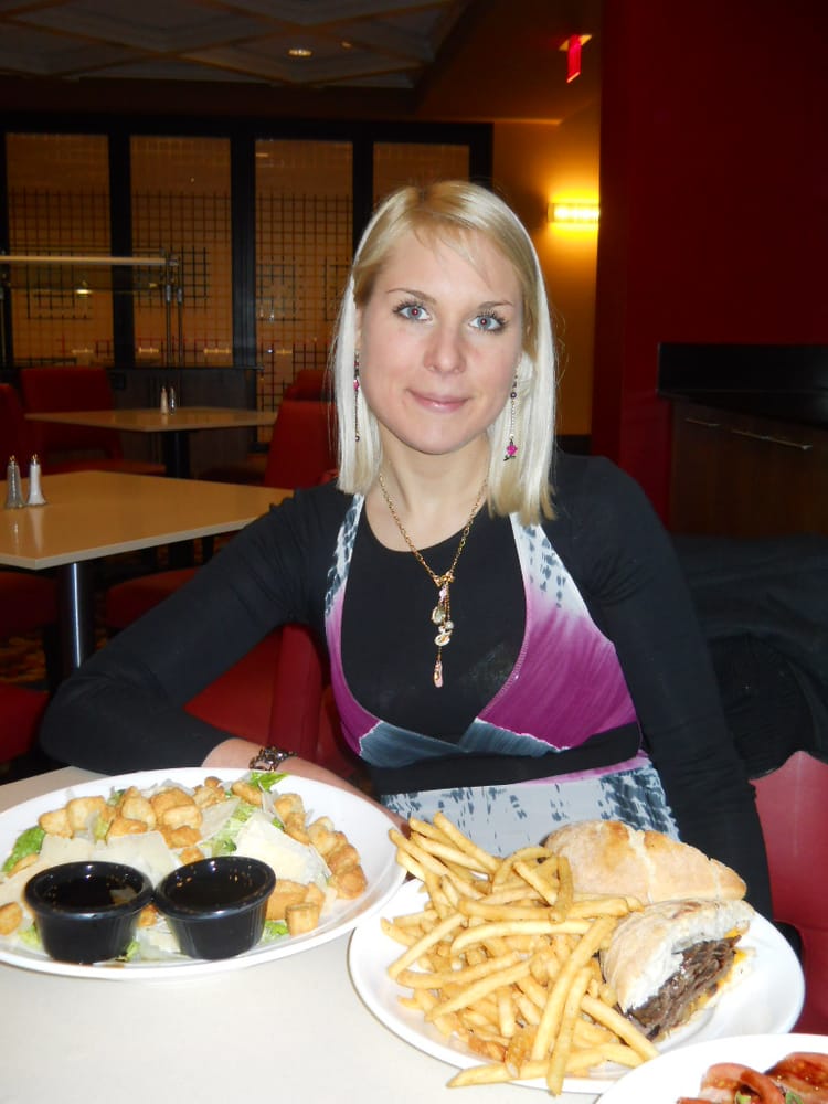 FLYING SPOONS CAFE - Updated November 2025 - 2886 Airport Dr, Columbus ...