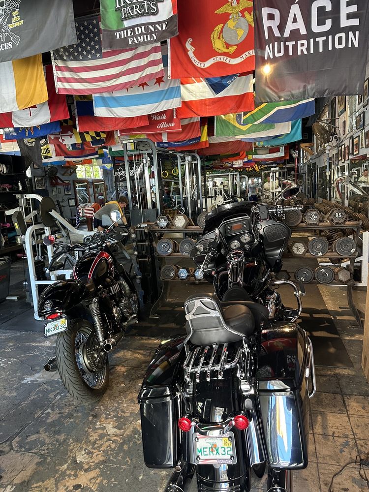 OLD TOWN FITNESS - Updated September 2025 - 32 Photos & 31 Reviews ...